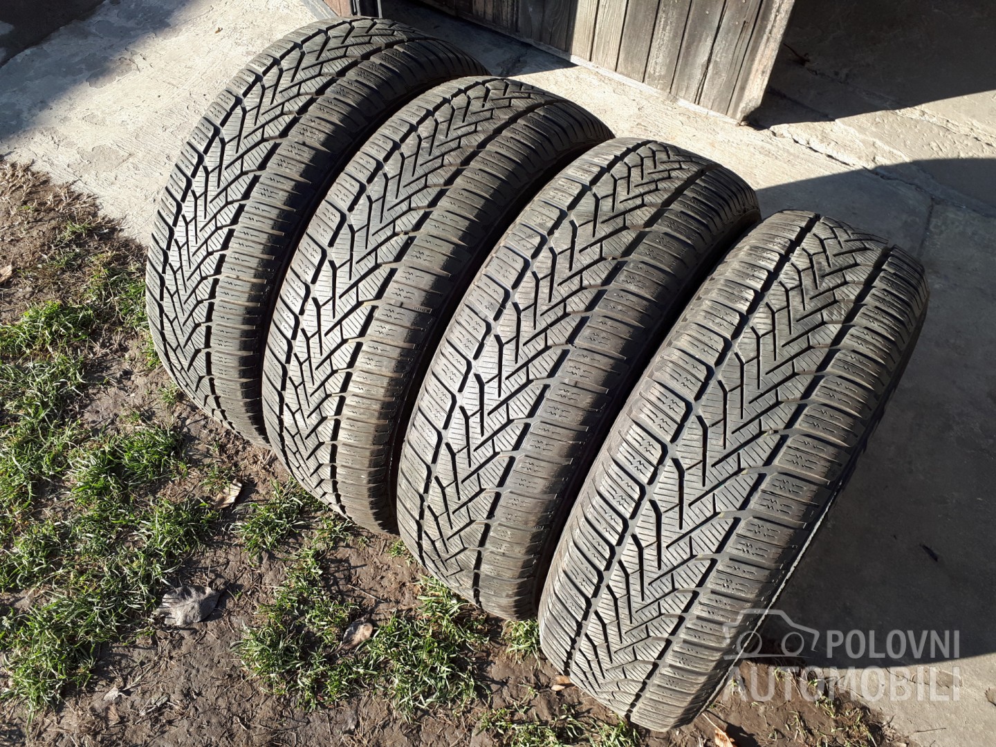 Semperit 195/65 R15 Zimska | Gume | Polovni Automobili