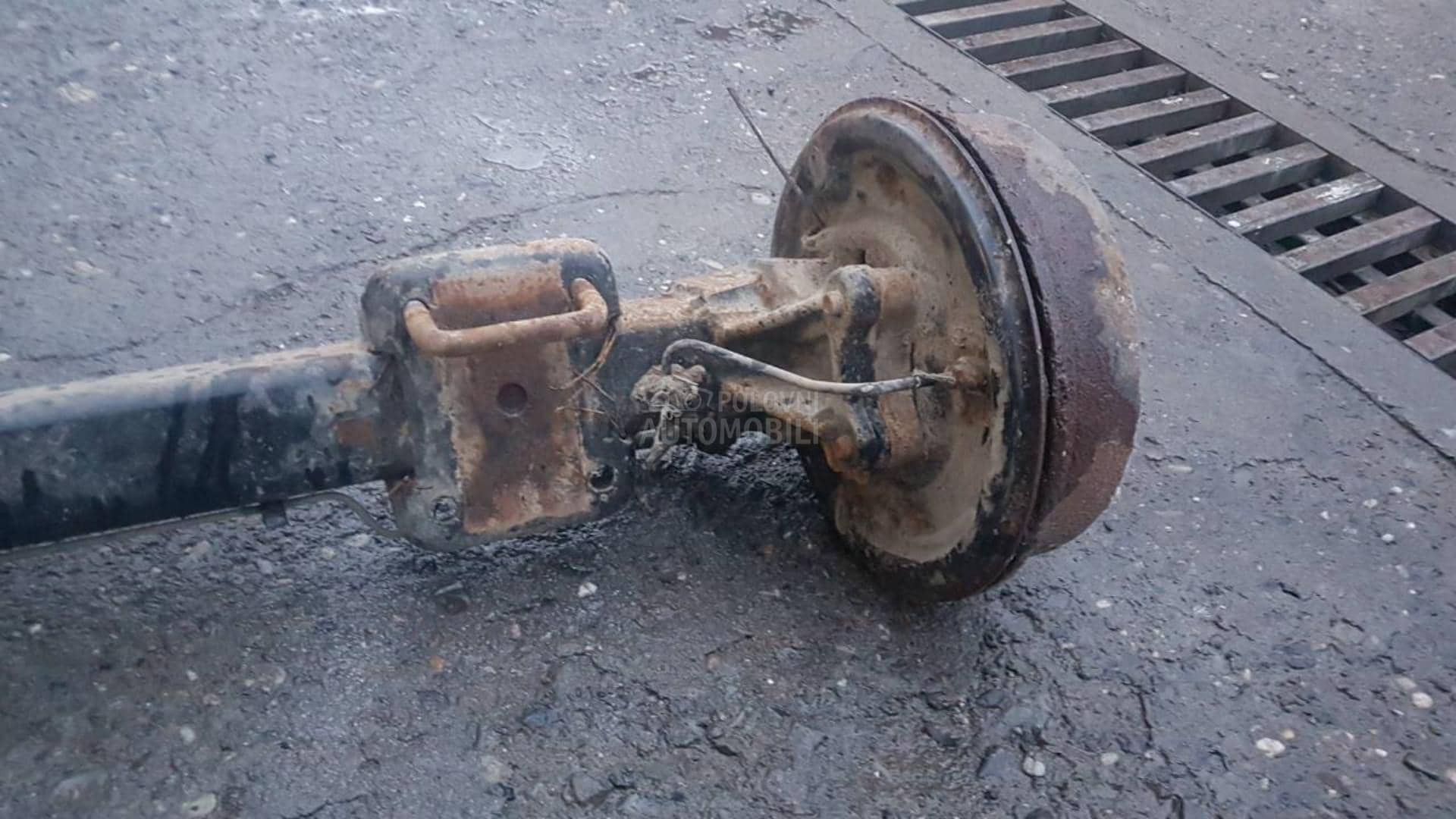 Zadnja osovina fiat dukat | Delovi i oprema za transportna vozila ...