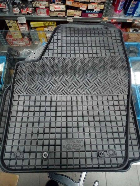 Patosnice RIGUM gumene za Volkswagen Polo od 2002. do 2009. god. | Auto ...