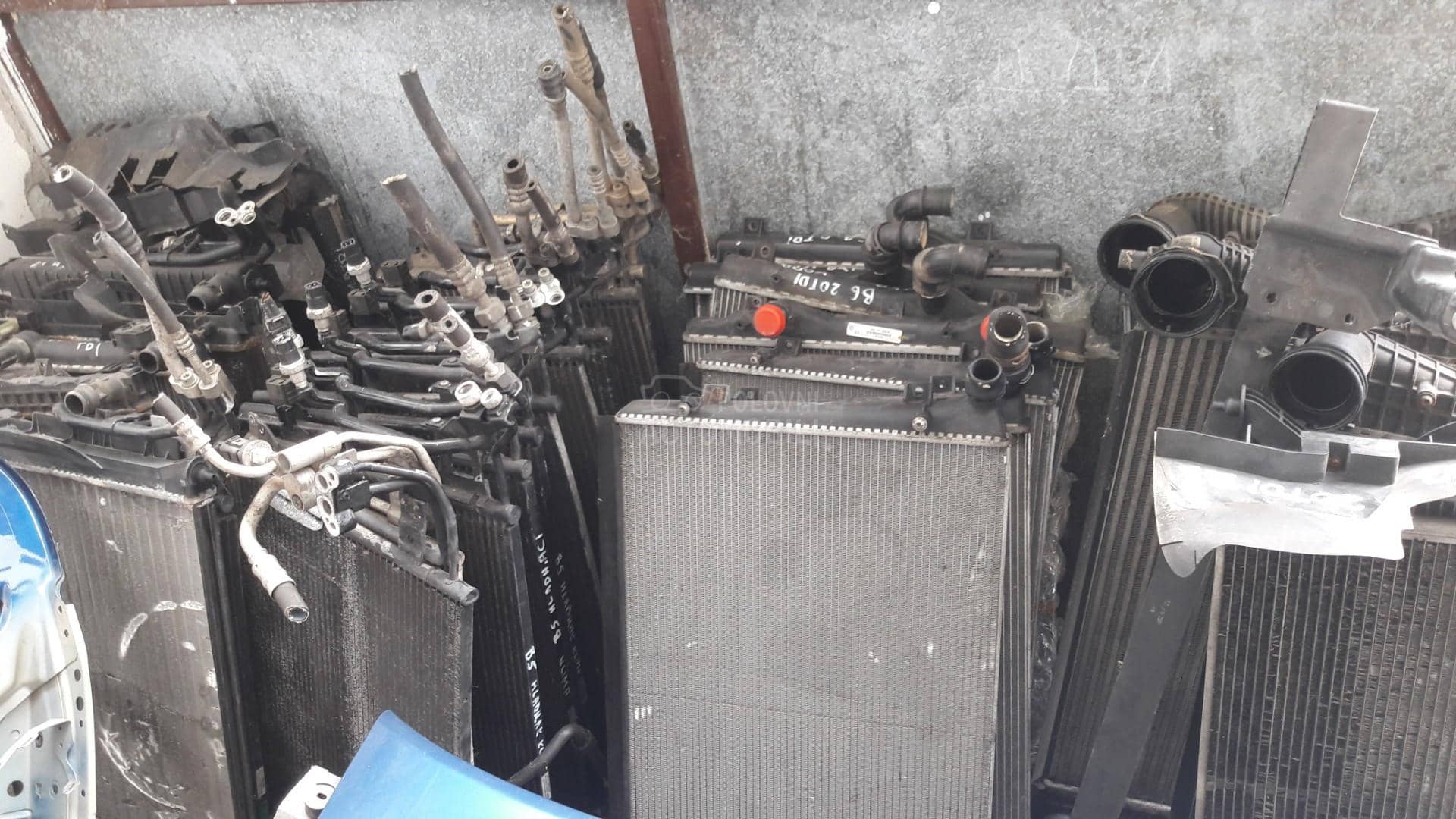 HLADNJAK VODA KLIMA INTERKULER za Volkswagen Caddy, Jetta, Polo ... od ...