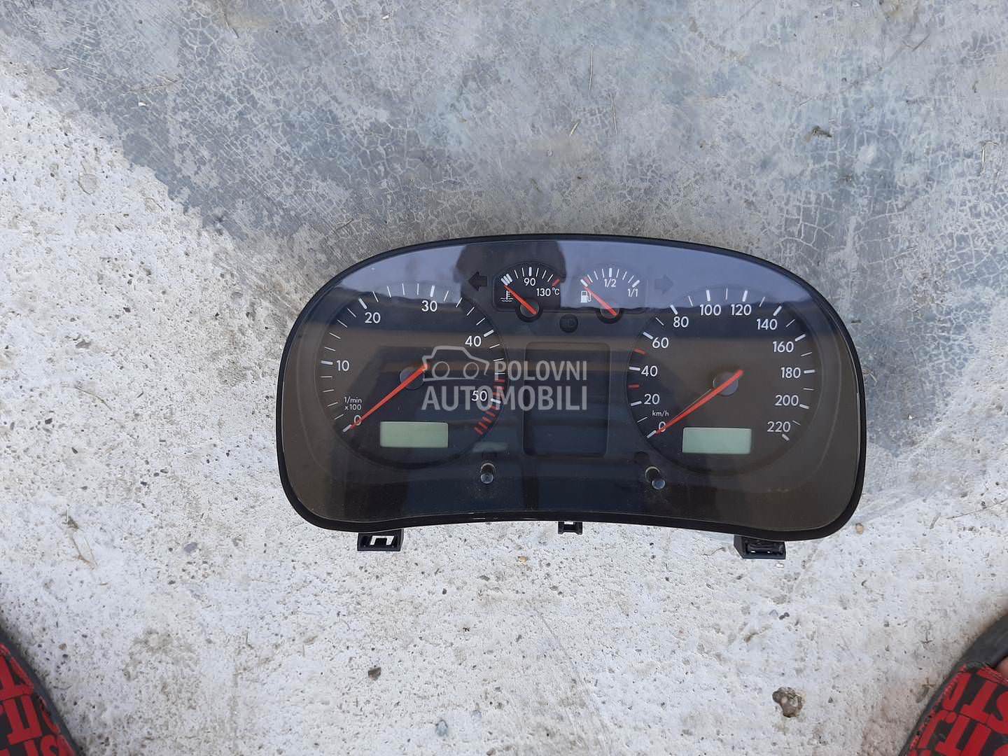 kilometar sat za Volkswagen Golf 4 | Auto delovi | Polovni Automobili