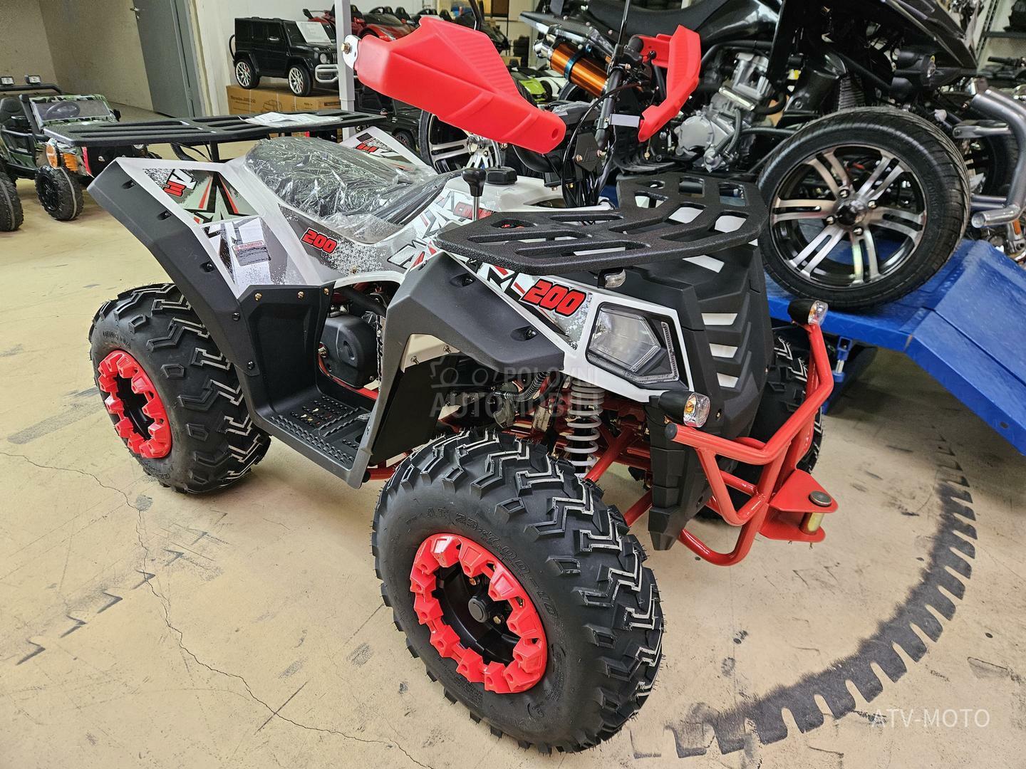 Apollo 250cc t3b Zelene table | Polovni Automobili