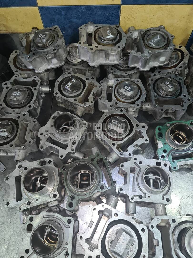 Cilindri i klipovi Leonardo | Delovi i oprema za motore | Polovni ...