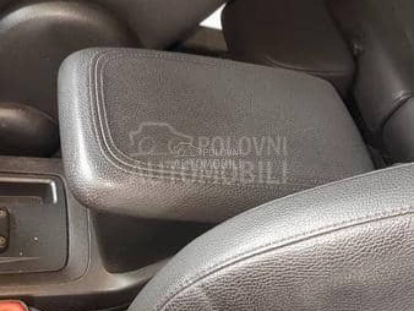Naslon za ruke za Opel Antara od 2009. do 2017. god. | Auto delovi ...