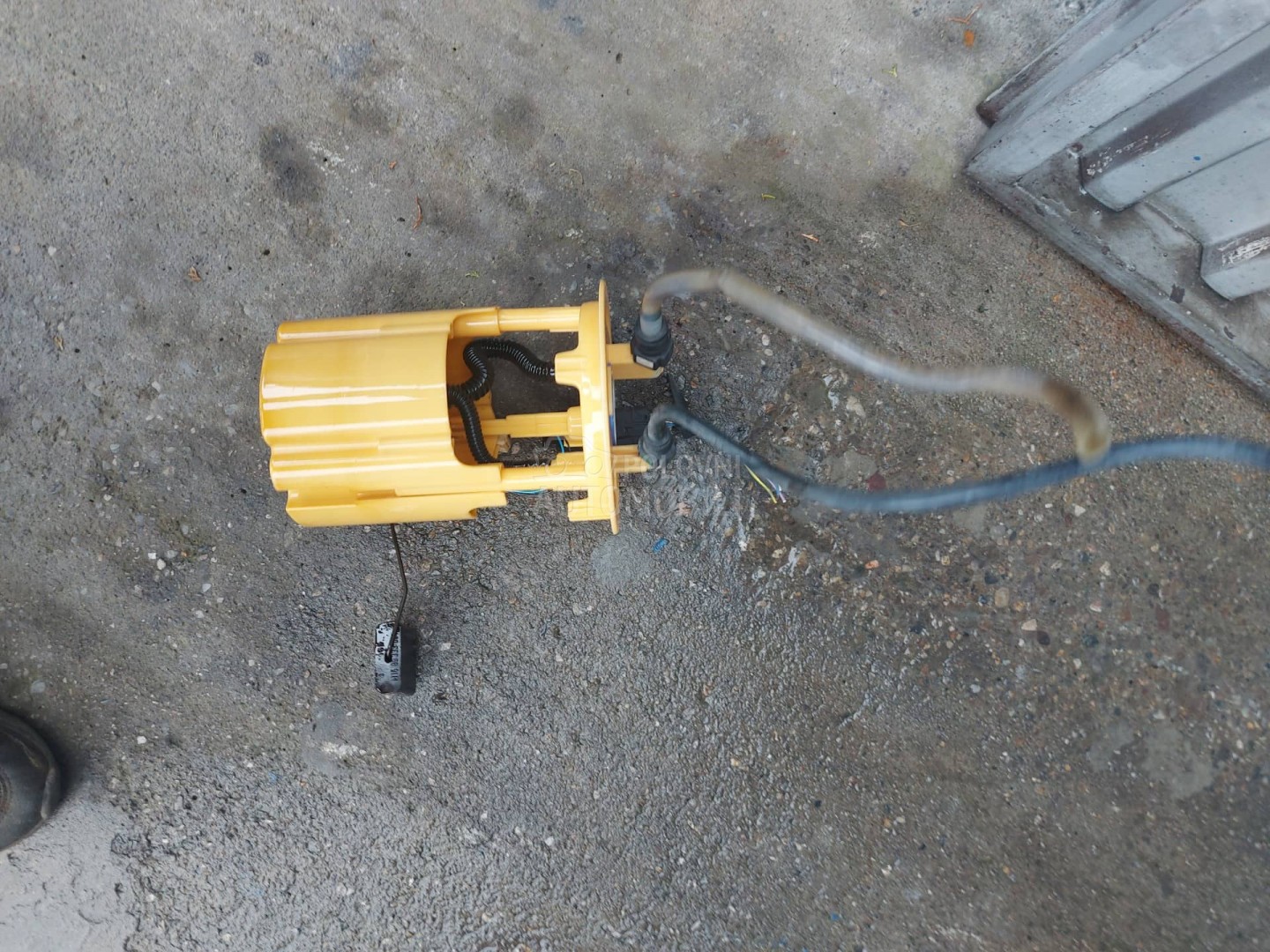 Merac plovak goriva 1,6hdi sw za Peugeot 307 | Auto delovi | Polovni ...