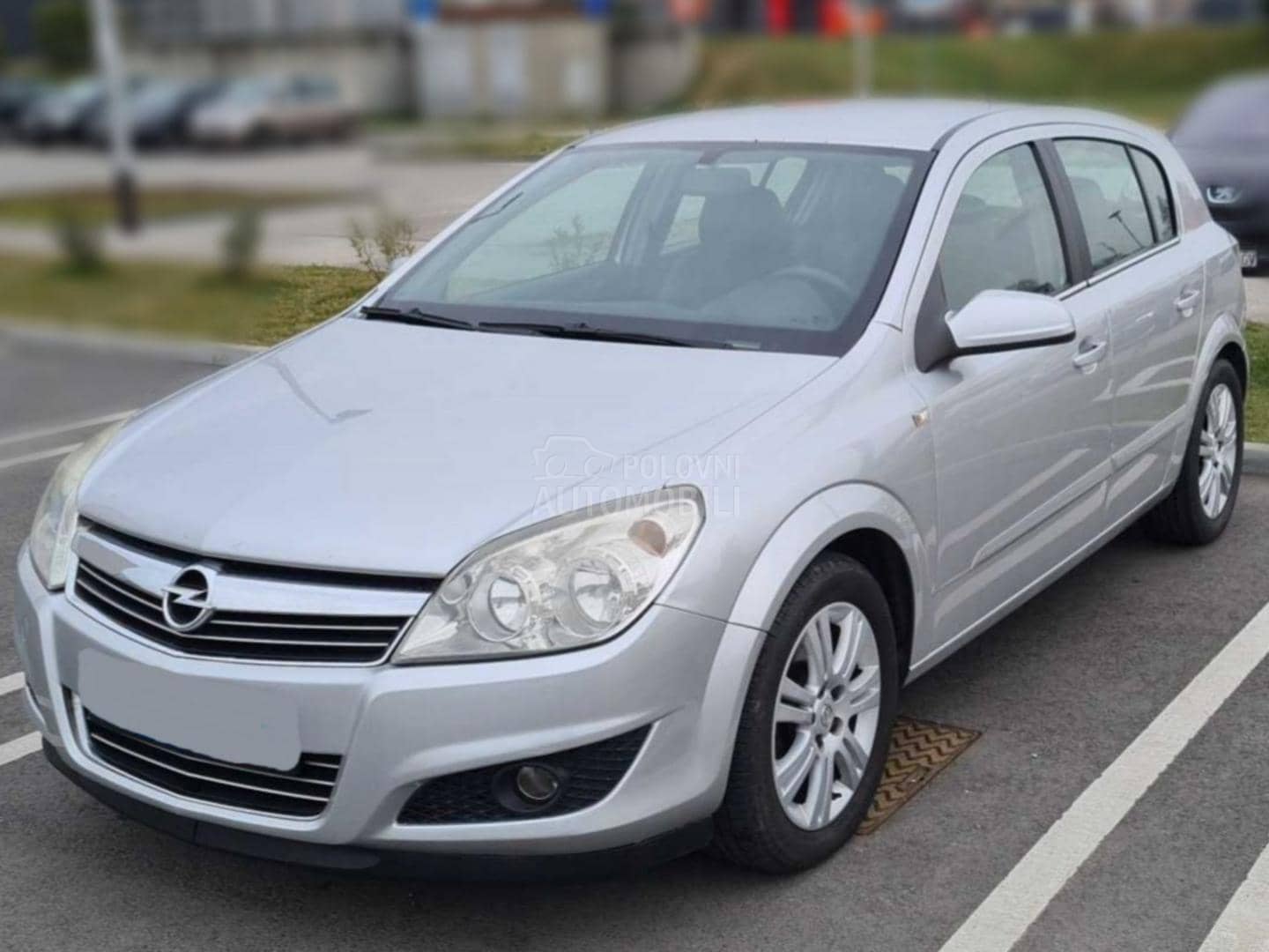 Opel Astra H - kompletan auto u delovima | Auto delovi | Polovni Automobili