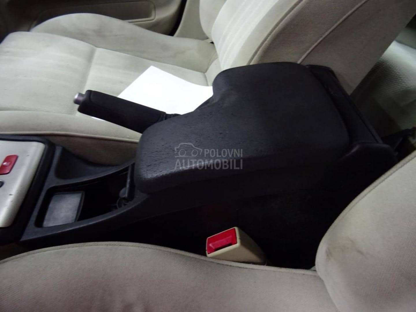 Naslon za ruke za Alfa Romeo 159 | Auto delovi | Polovni Automobili