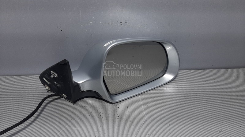 RETROVIZOR za Škoda Octavia | Auto delovi | Polovni Automobili