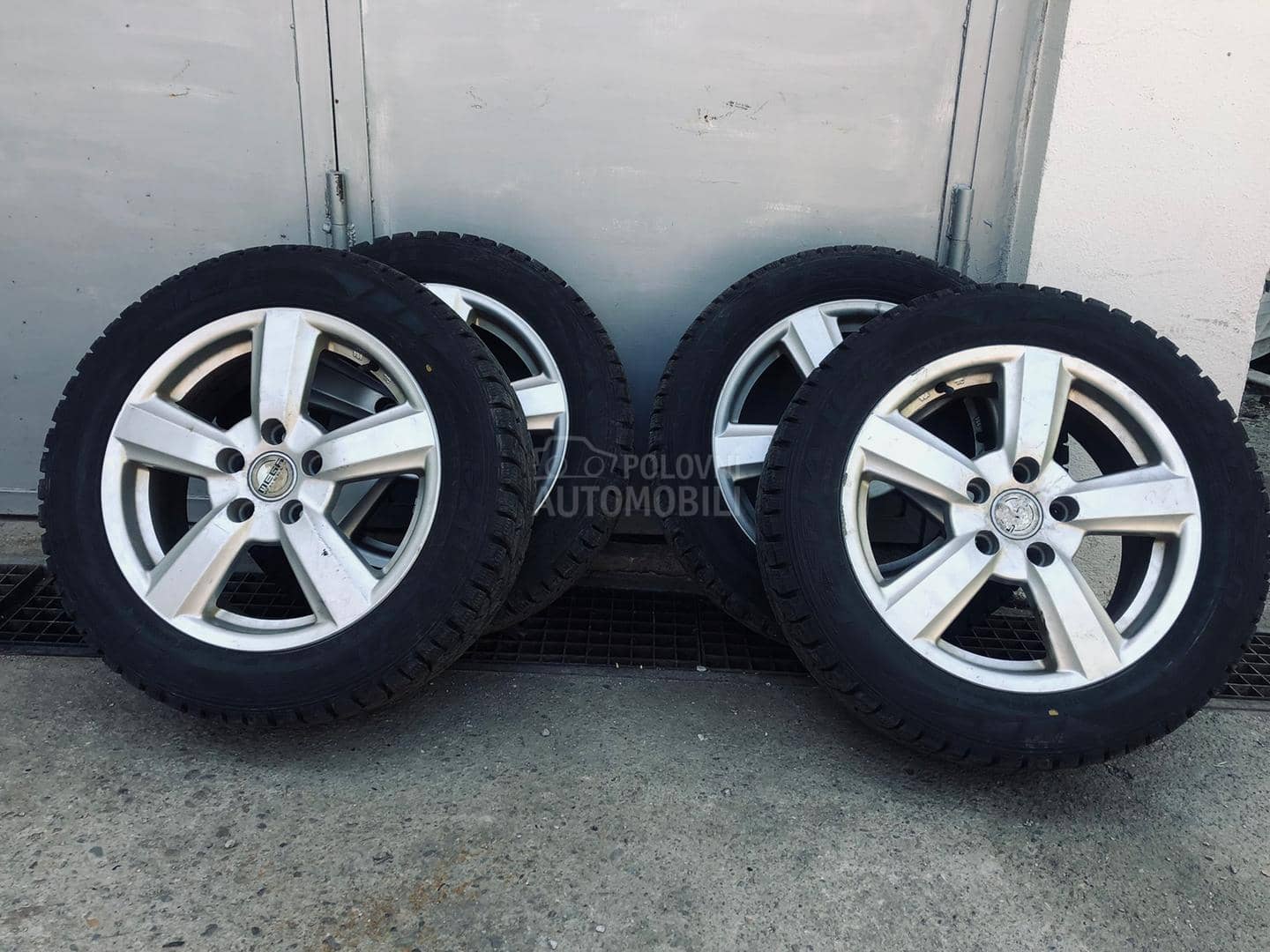 Aluminijumske felne Audi A3 16" 5 x 112 | Felne i ratkapne | Polovni ...