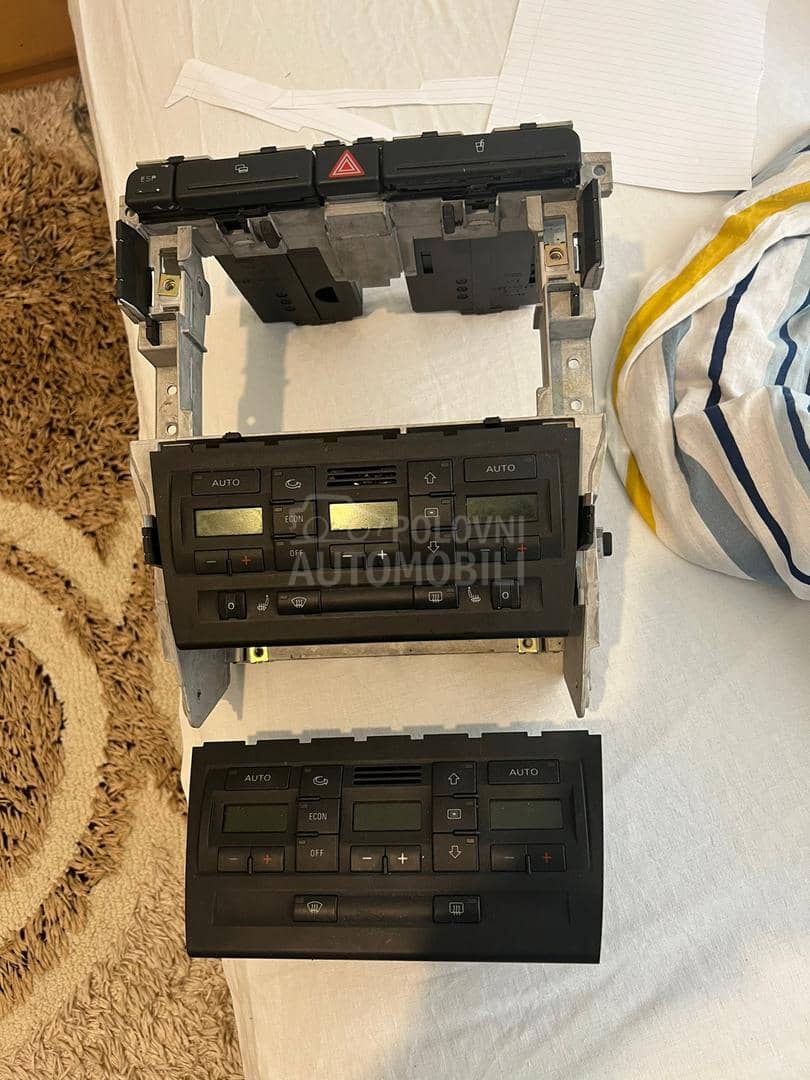 Klima tasteri za Audi A4 od 2001. do 2007. god. | Auto delovi | Polovni ...