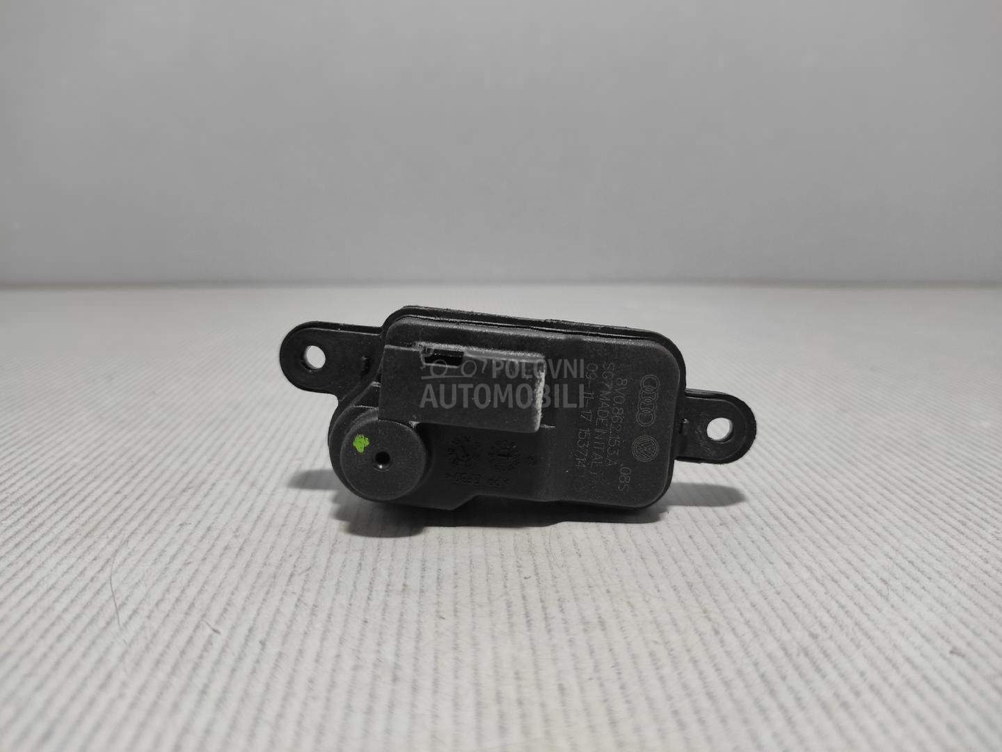 MOTORIC POKLOPCA REZERVOARA za Audi A3 - 8V0862153A | Auto delovi ...