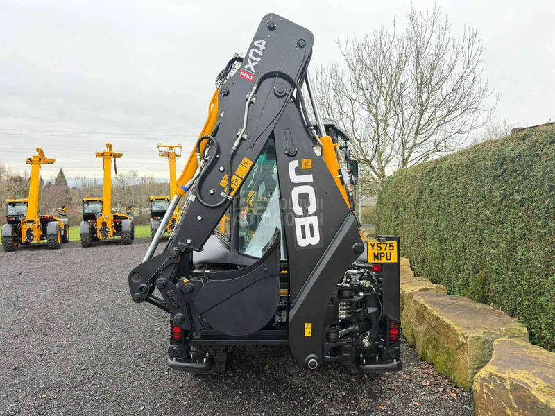 JCB 4CX PRO 80 YEAR EDITION (2025) - 135.000 € - 21000 Novi Sad - www ...