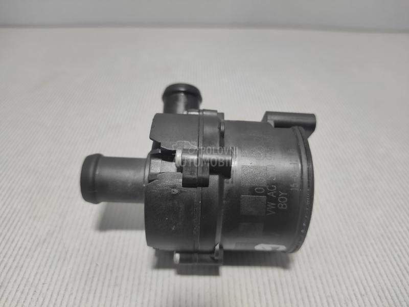 POMOCNA PUMPA VODE za Škoda Fabia - 5G0965567 | Auto delovi | Polovni ...