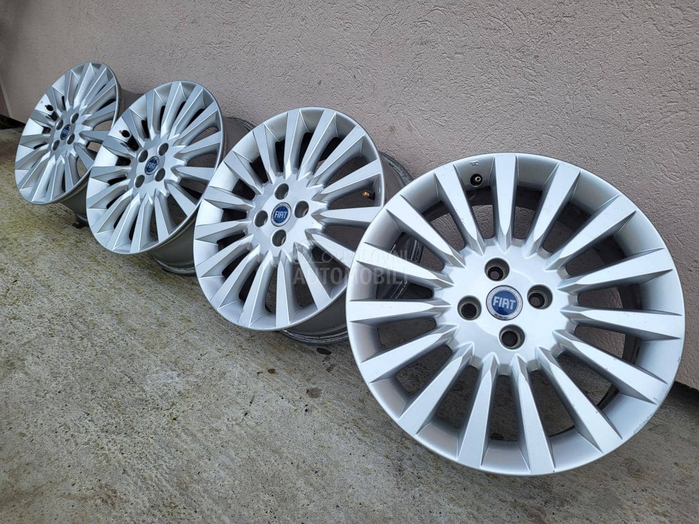 Aluminijumske felne 17" 4 x 100 | Felne i ratkapne | Polovni Automobili