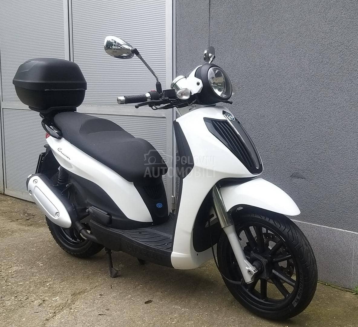 Piaggio Carnaby Cruiser 300ie | Polovni Automobili