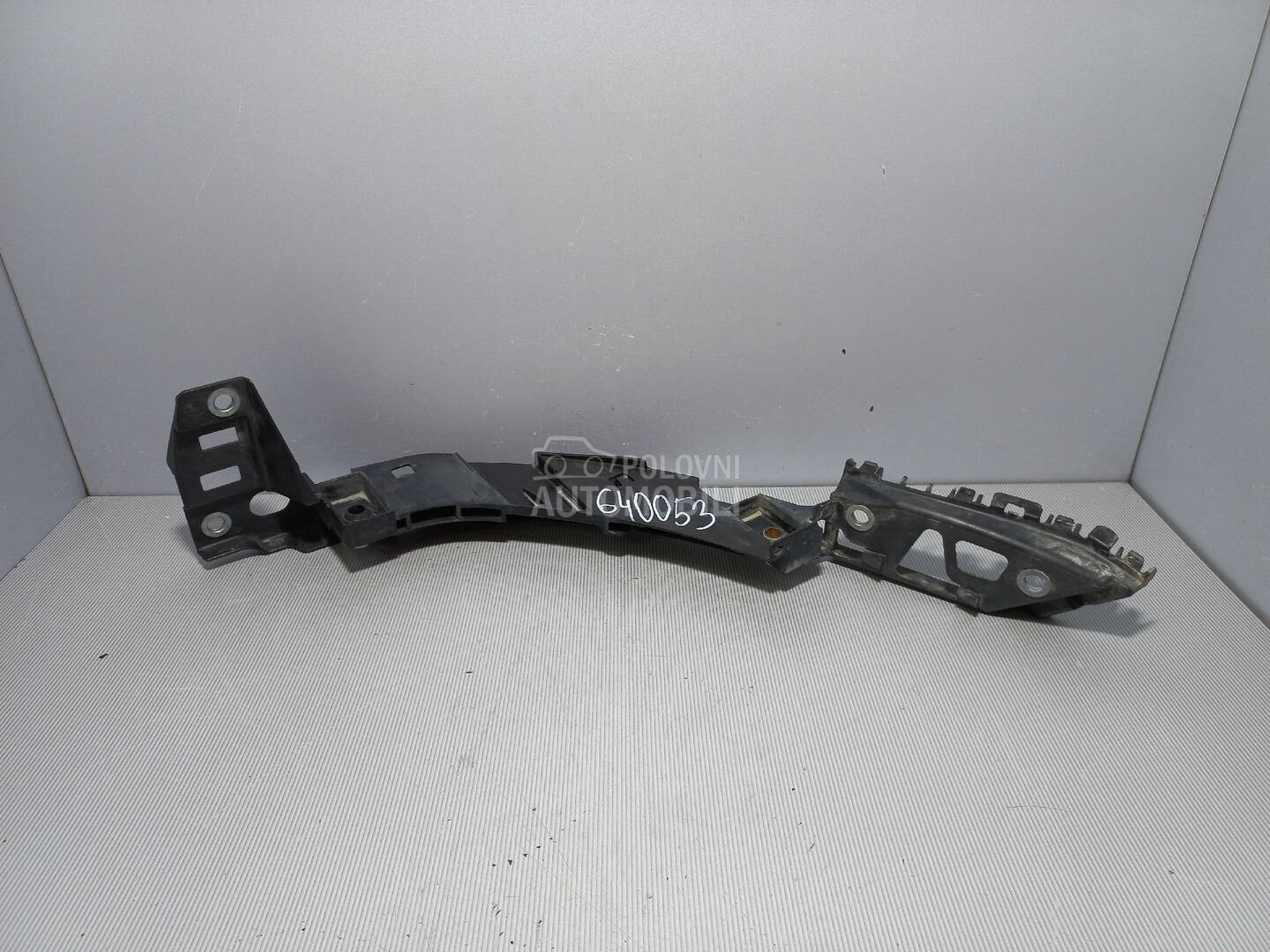 NOSAC FARA za Volkswagen Polo - 6R0805072E | Auto delovi | Polovni ...