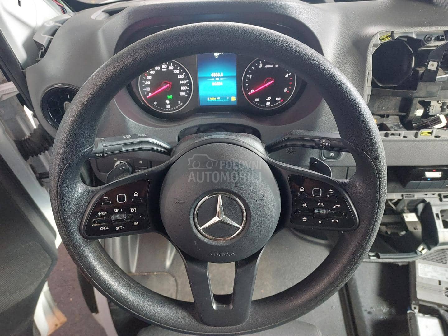 Volan za mercedes Sprinter 907 | Delovi i oprema za transportna vozila ...