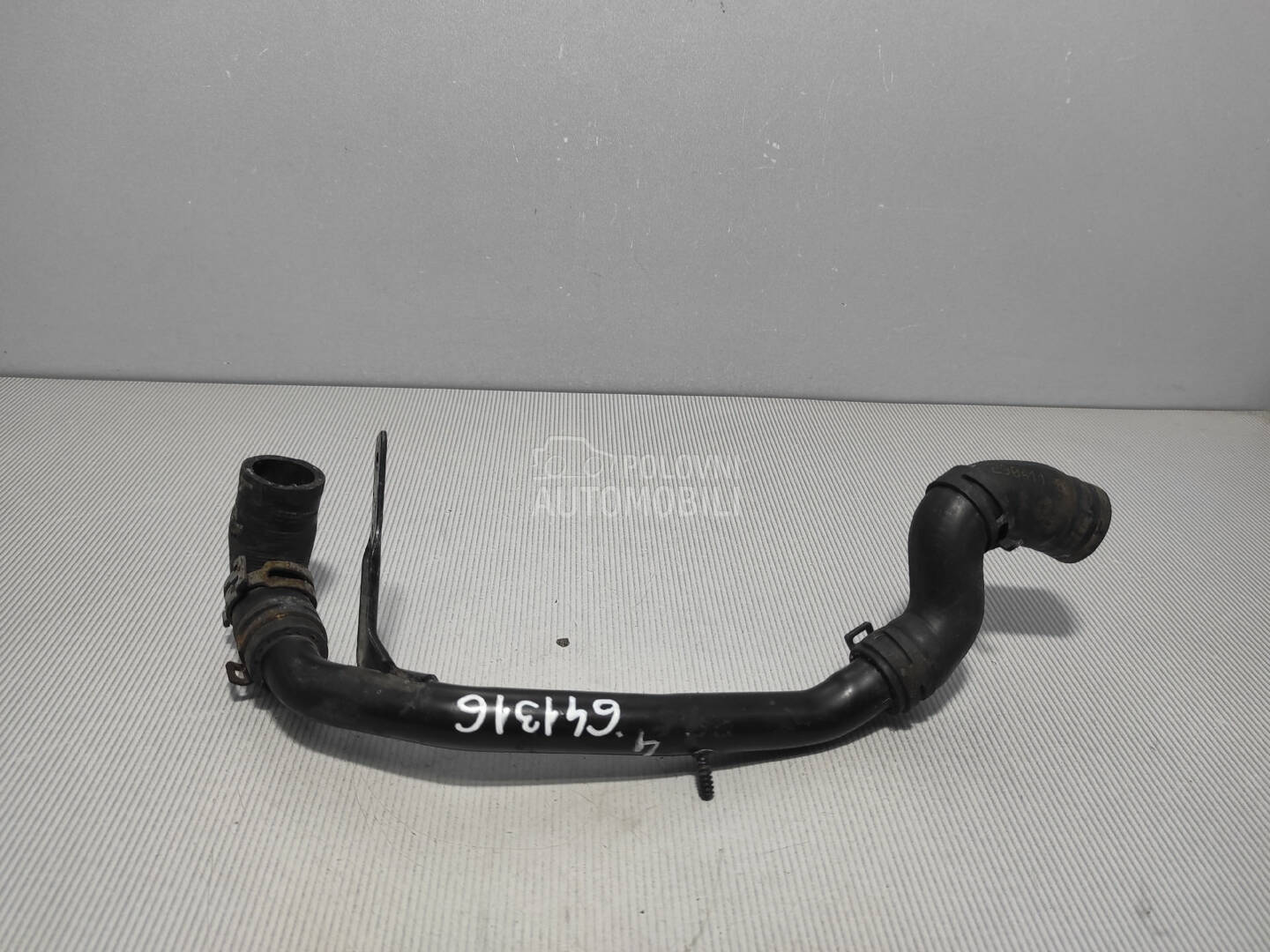 CRIJEVO za Volkswagen Caddy - 03L122157K | Auto delovi | Polovni Automobili