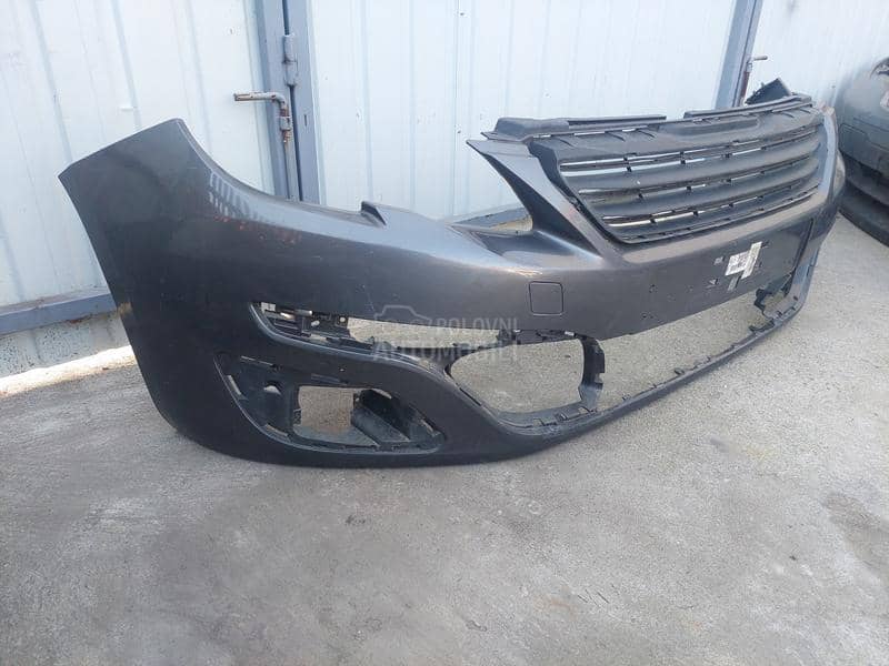 prednji branik za Peugeot 308 | Auto delovi | Polovni Automobili