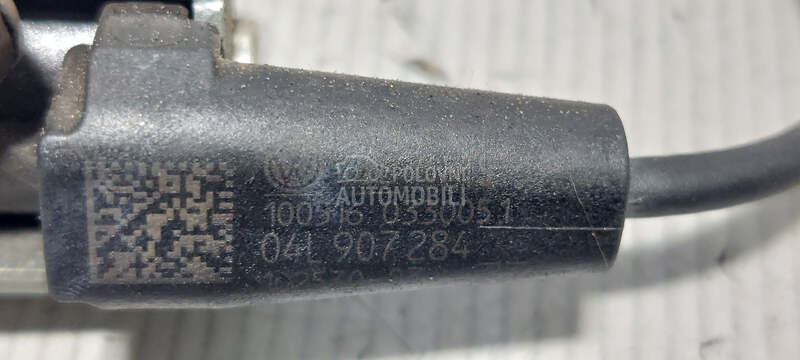 VENTIL za Audi A4 - 04L907284 | Auto delovi | Polovni Automobili