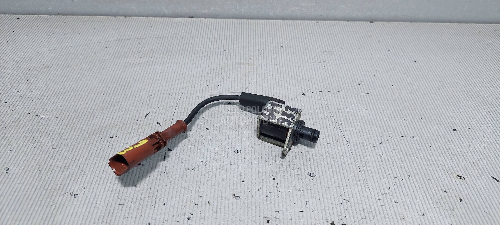 VENTIL za Audi A4 - 04L907284 | Auto delovi | Polovni Automobili