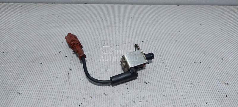 VENTIL za Audi A4 - 04L907284 | Auto delovi | Polovni Automobili