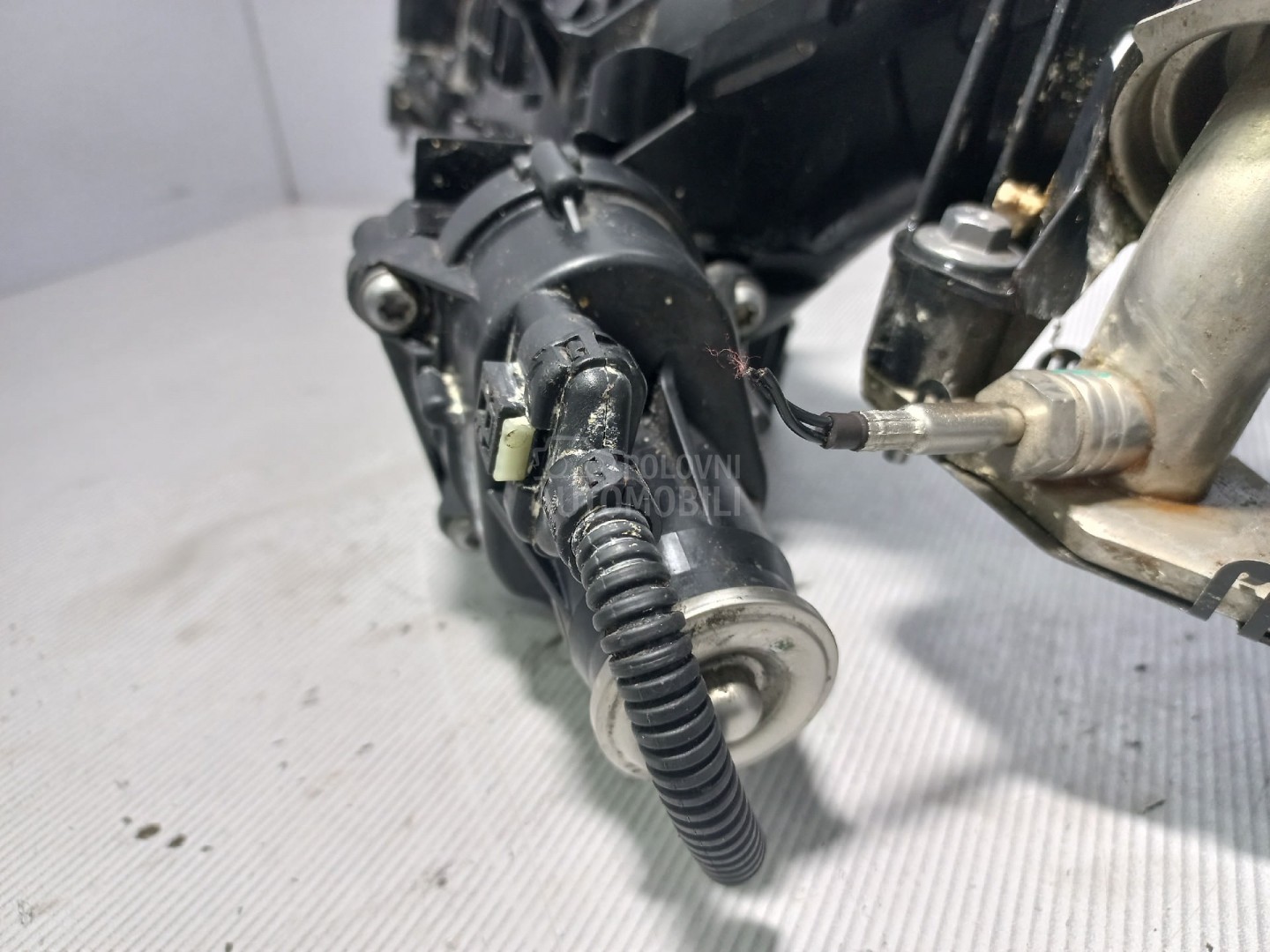 MOTORIC KLAPNE USISNE GRANE za BMW Serija 3 - 8570791 | Auto delovi ...