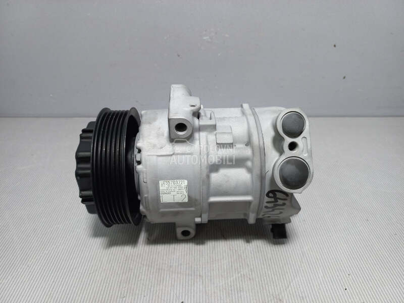 KOMPRESOR KLIME za Opel Corsa D - 55703721 | Auto delovi | Polovni ...