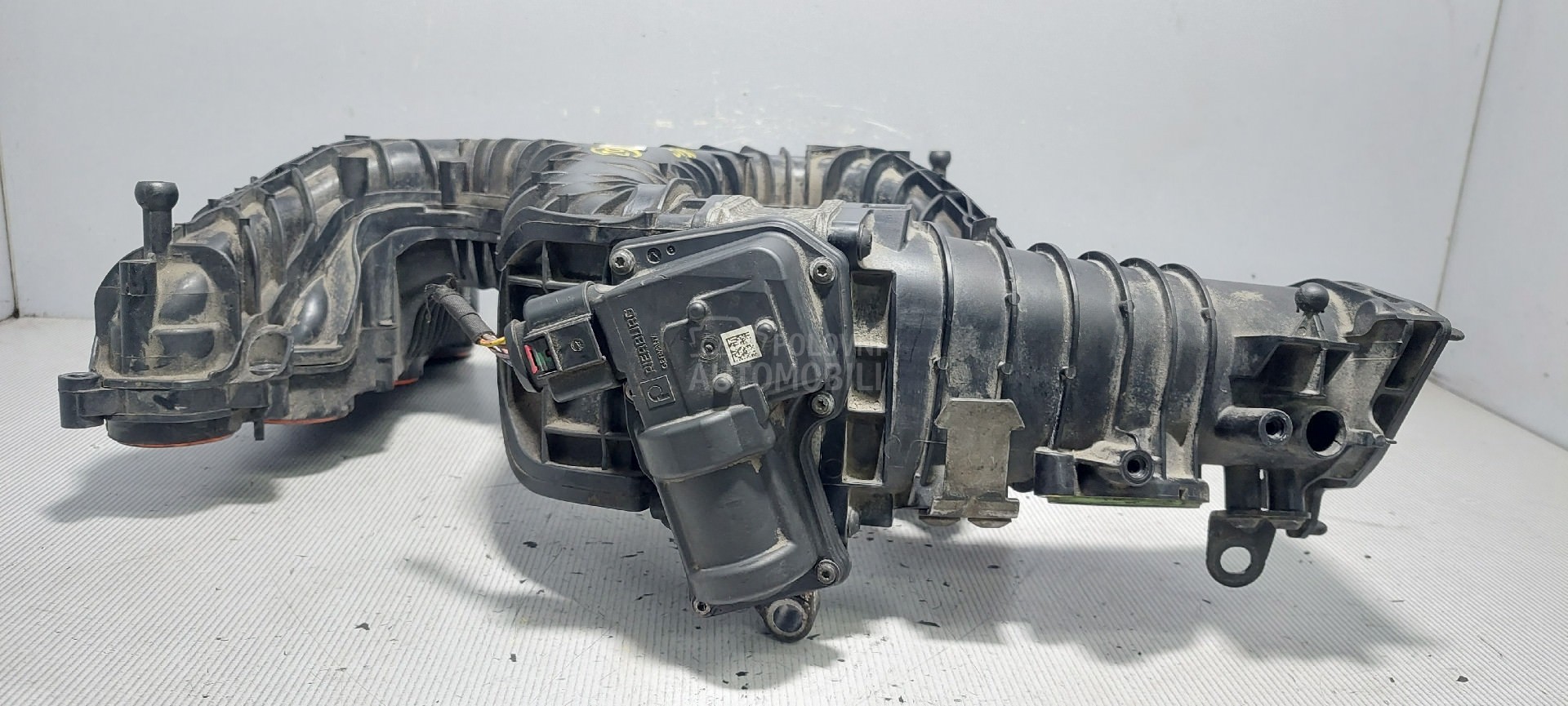 DOZER KLAPNA za Volkswagen Amarok - 059129593S | Auto delovi | Polovni ...