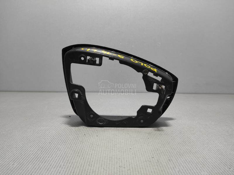 PLASTIKA za Volkswagen Polo - 212835373 | Auto delovi | Polovni Automobili