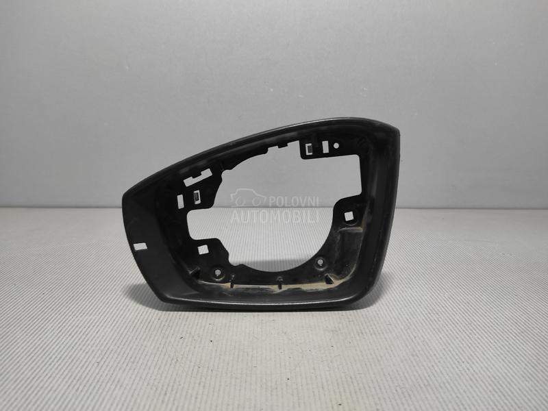 PLASTIKA za Volkswagen Polo - 212835373 | Auto delovi | Polovni Automobili