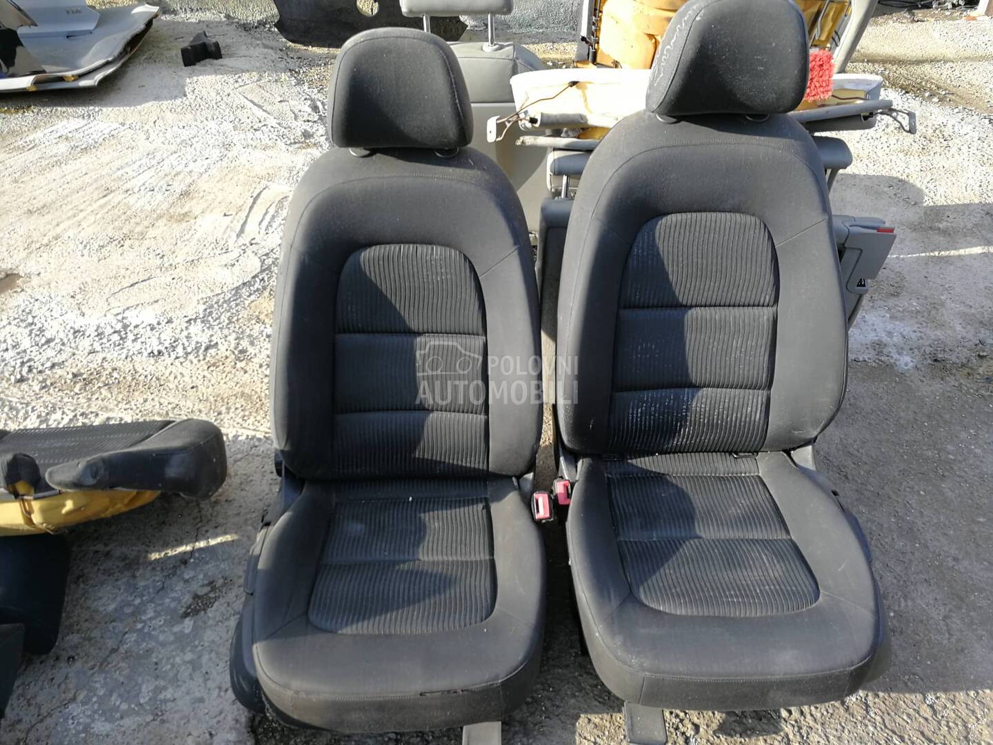 Enterijer b8 karavan za Audi A4 od 2007. do 2013. god. | Auto delovi ...