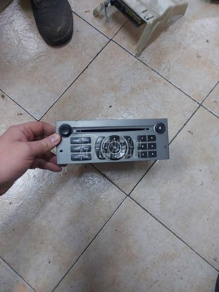 Radio CD za Peugeot 407 | Auto oprema | Polovni Automobili