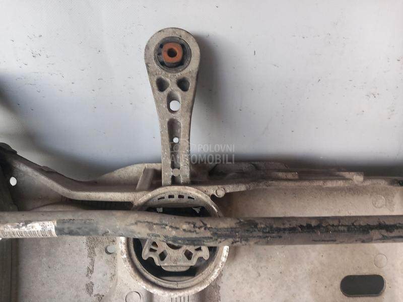 NOSAC MOTORA za Škoda Octavia - 1K0199855AJ | Auto delovi | Polovni ...