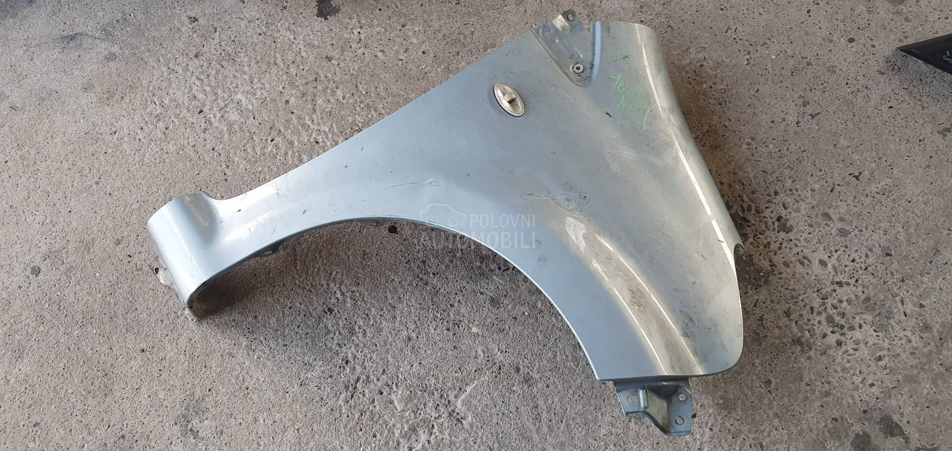 Levi Blatobran i krilo za Toyota Aygo | Auto delovi | Polovni Automobili