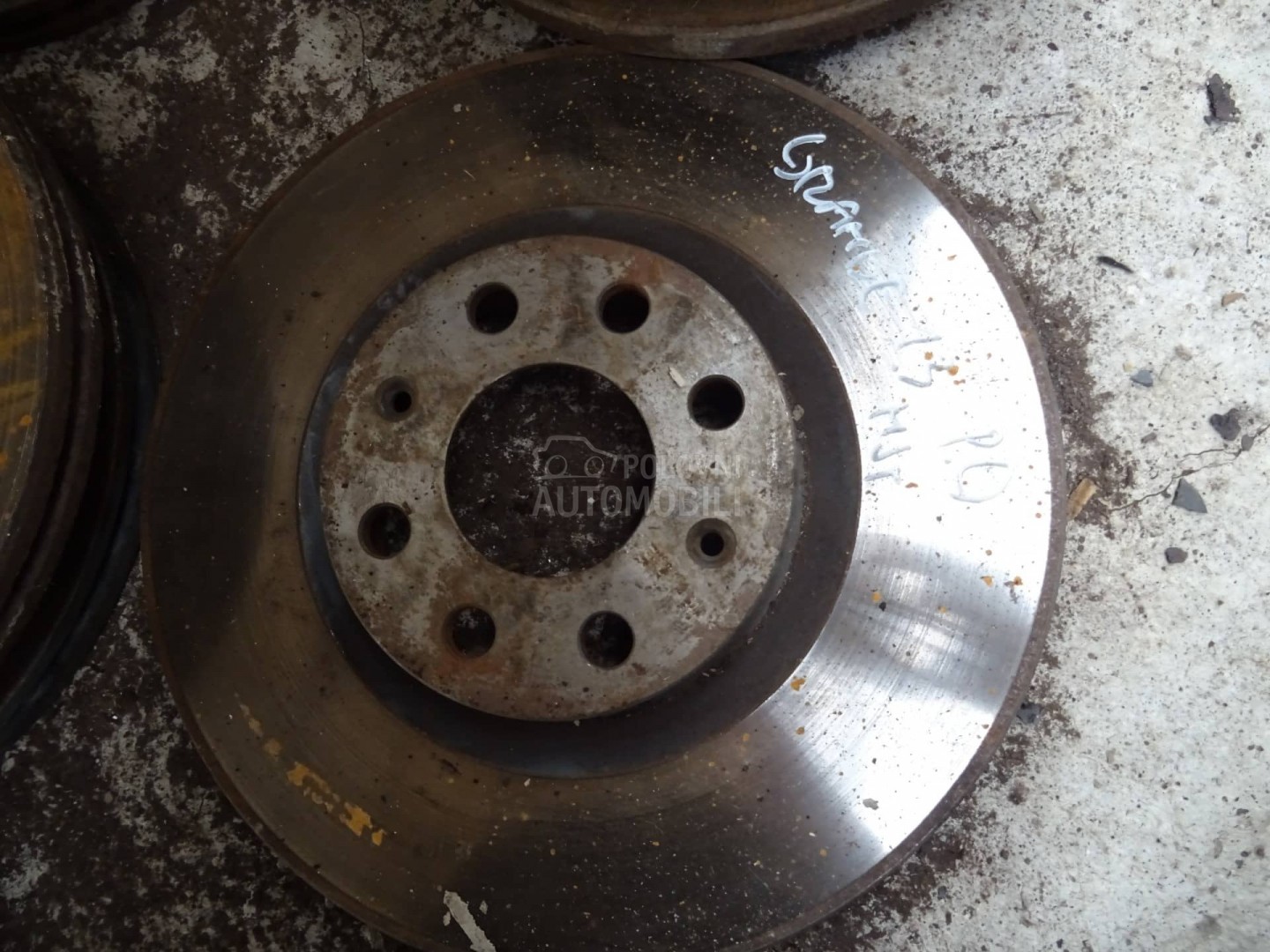 Diskovi prednji 1.3 mjet za Fiat Grande Punto | Auto delovi | Polovni ...