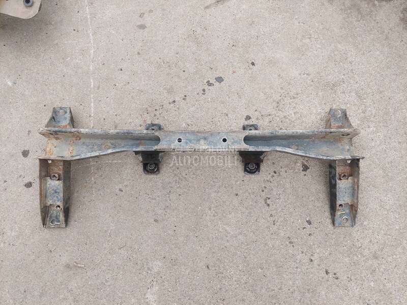 prednji most trap nisan serena | Delovi i oprema za transportna vozila ...