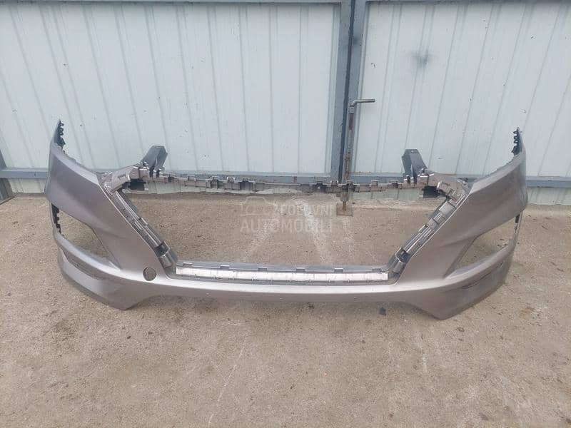 prednji branik za Hyundai Tucson | Auto delovi | Polovni Automobili