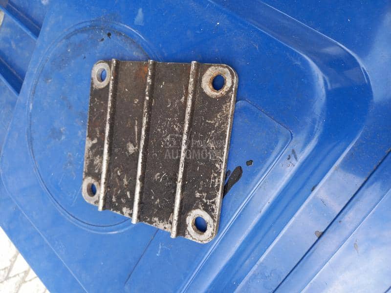 Zaptivna ploca za volvo fh12 | Delovi i oprema za transportna vozila ...