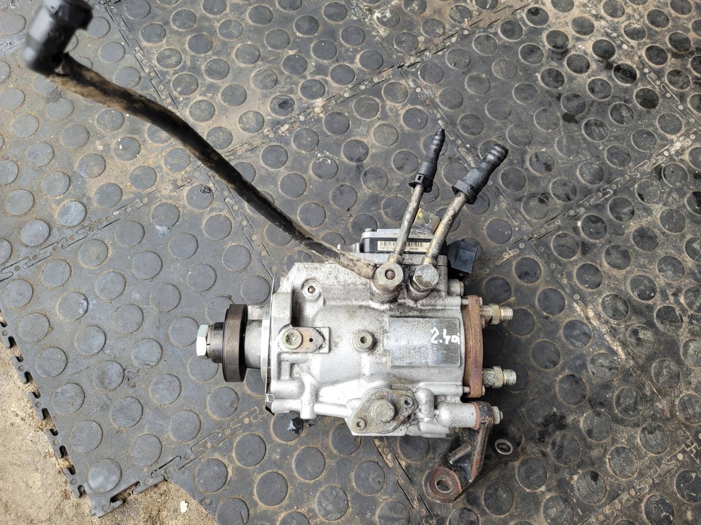 Bos Pumpa Tranzit 2.4tddi 010 za Ford Tourneo od 2000. do 2006. god ...