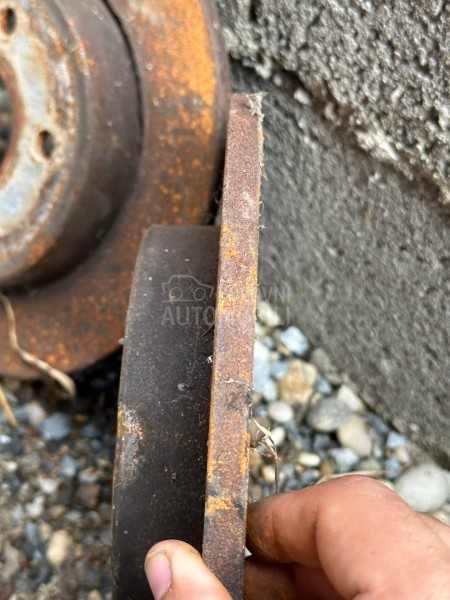 Diskovi prednji i zadnji za Peugeot 307 | Auto delovi | Polovni Automobili