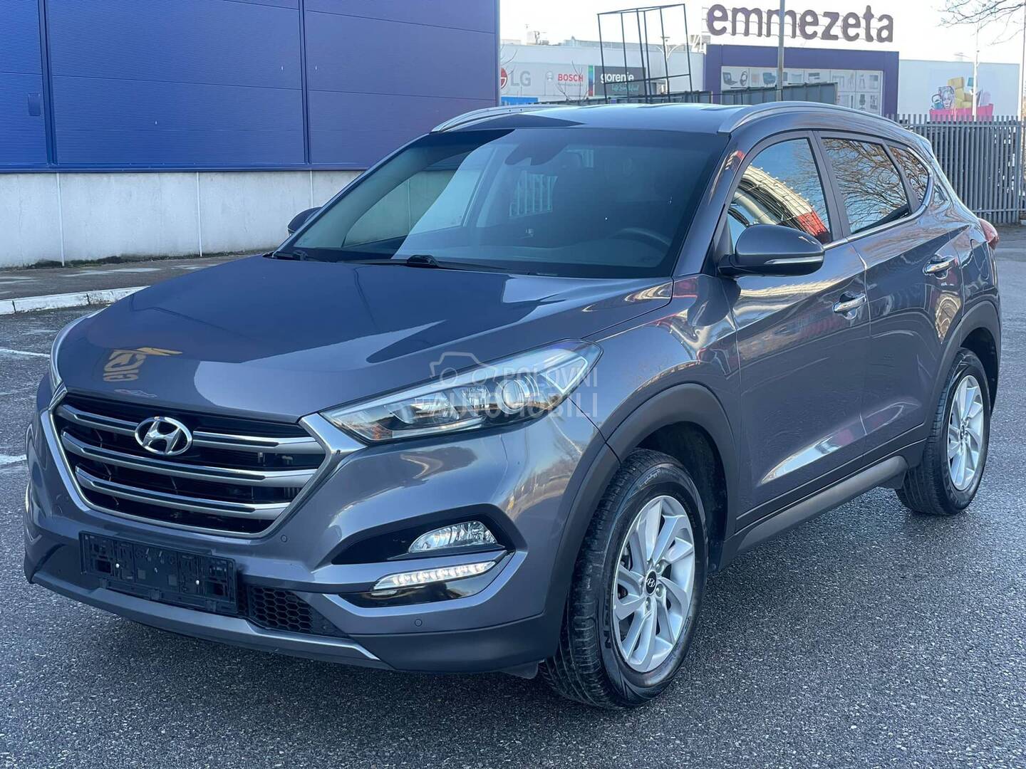 Hyundai Tucson 1.7crdi xpossible | Polovni Automobili