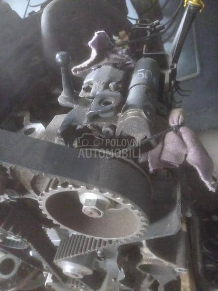 Boš pumpa 1.5 dci 78 kw za Renault Scenic | Auto delovi | Polovni ...