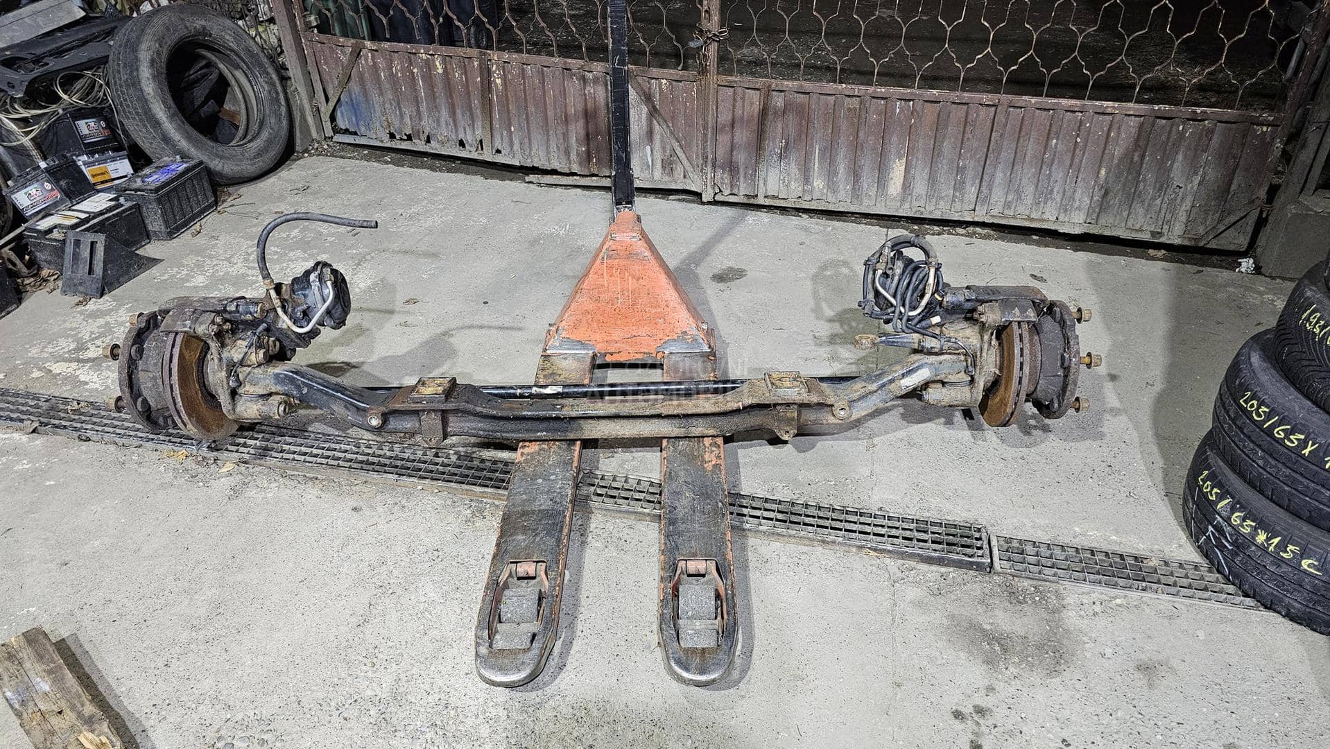 PREDNJA OSOVINA MAN TGL | Delovi i oprema za transportna vozila ...