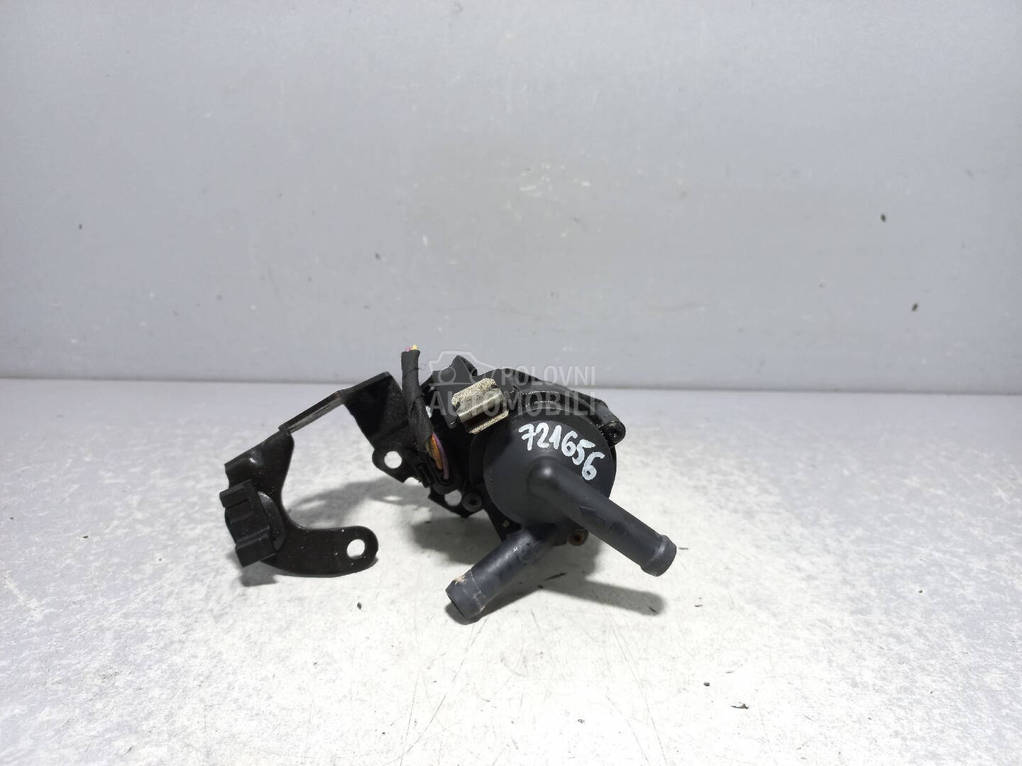 POMOCNA PUMPA VODE za Peugeot 308 - 9806790780 | Auto delovi | Polovni ...