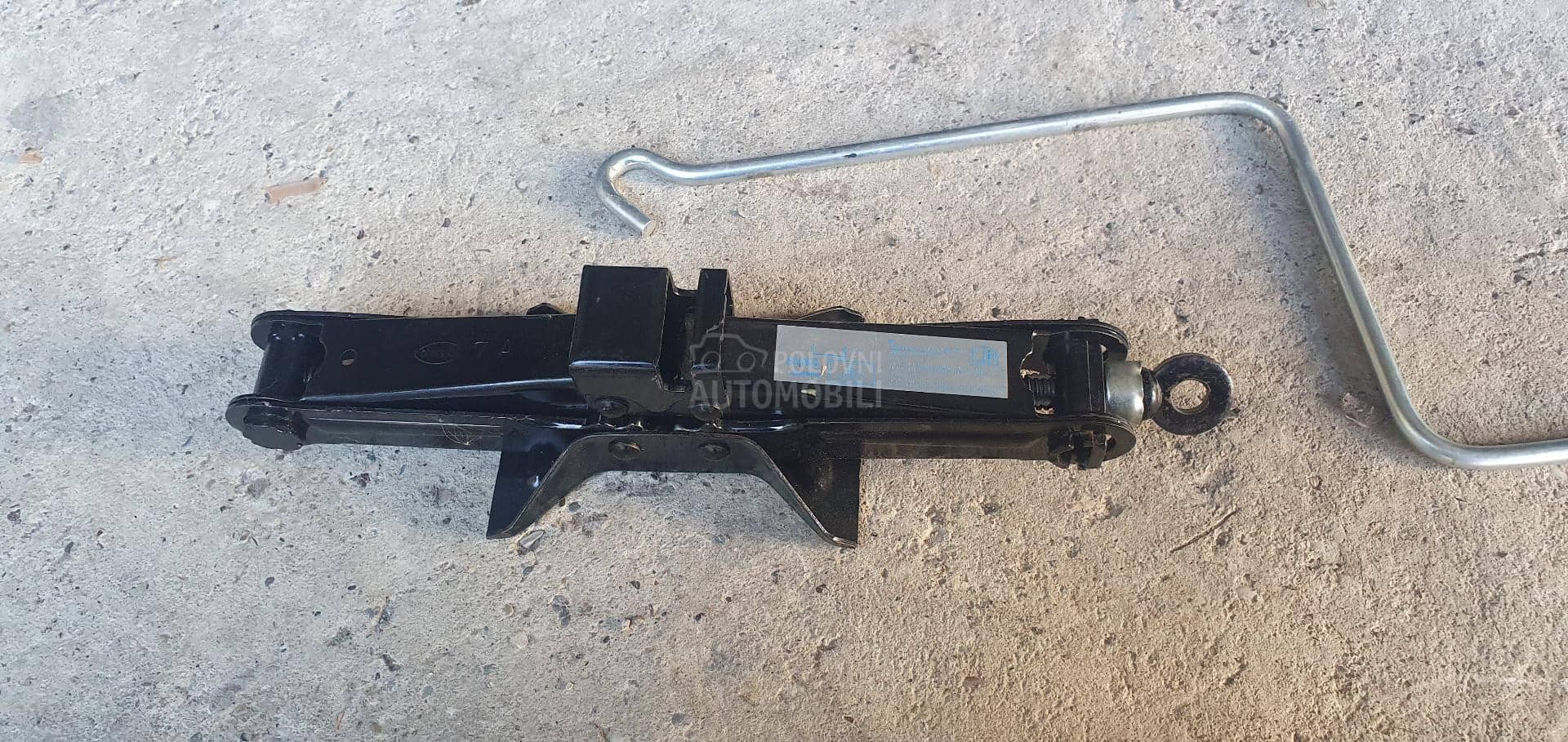 Dizalica za Citroen C3, C3 Picasso, C4 ... | Auto oprema | Polovni ...