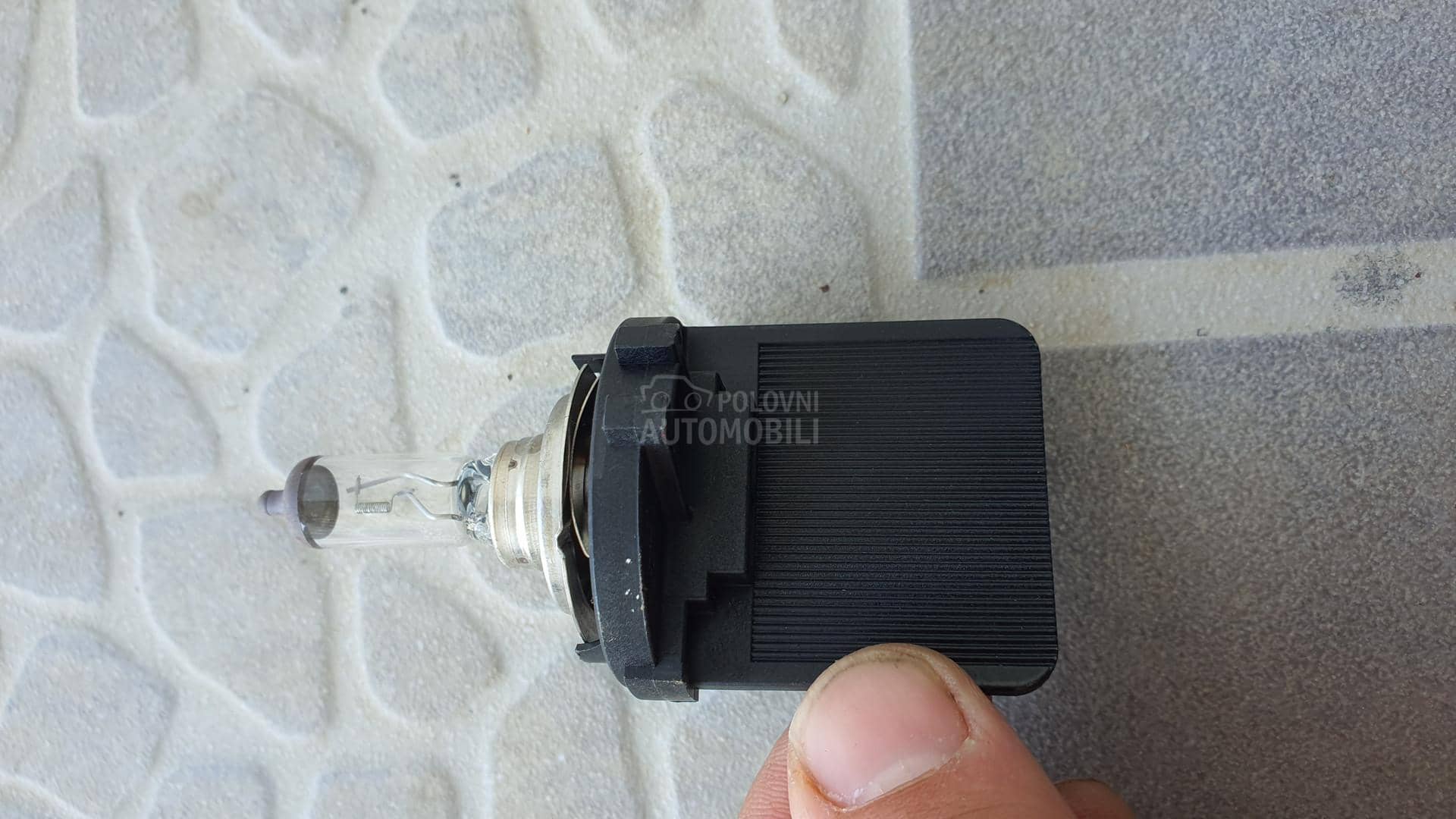 NOSAC SIJALICE H7 FASUNG FAR za Volkswagen Golf 6, Golf 7, Scirocco ... od 2007. do 2017. god ...