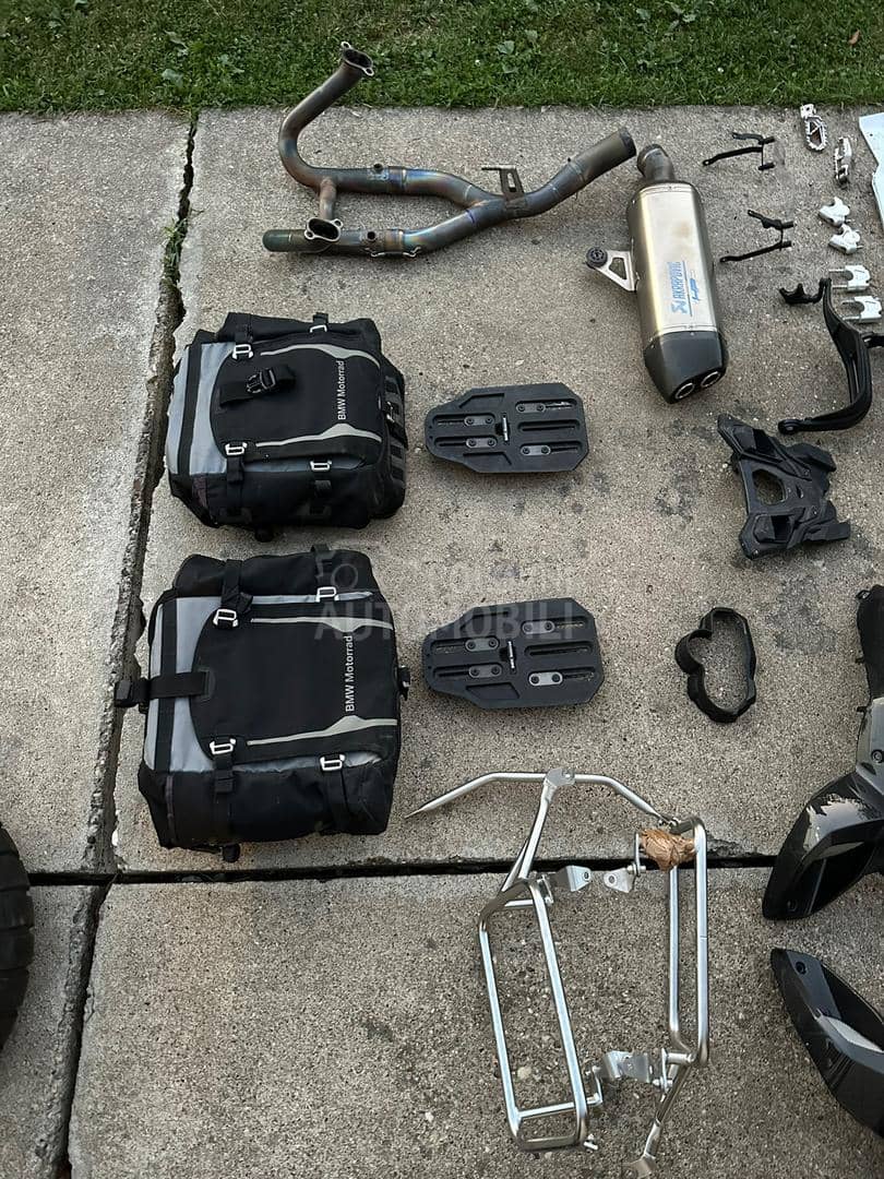 bmw atacama torbe | Delovi i oprema za motore | Polovni Automobili