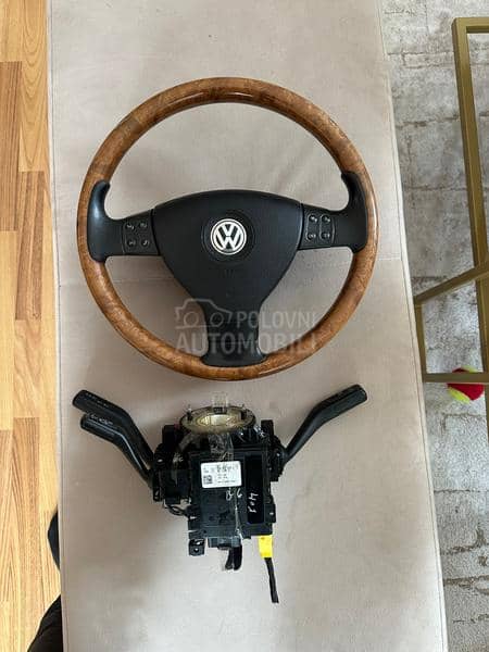 Volan za Volkswagen Caddy, Golf 5, Golf Plus ... od 2004. do 2015. god ...