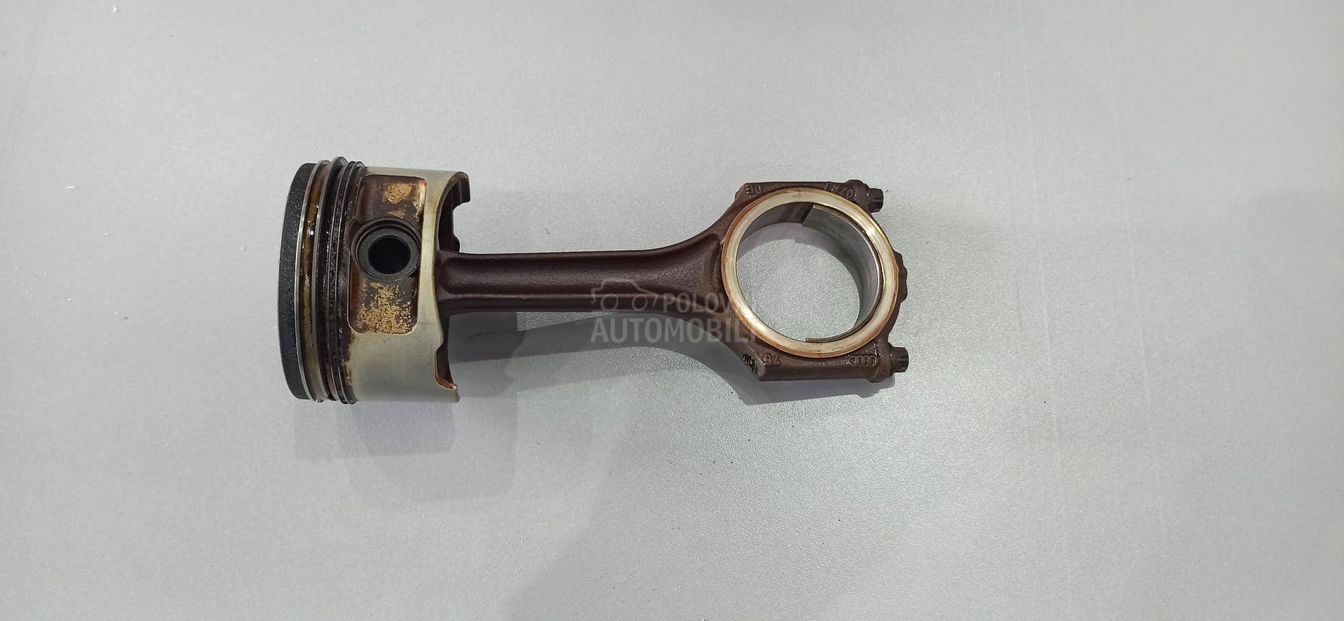 Klipovi i klipnjace za Audi A6, A8, Q7 | Auto delovi | Polovni Automobili